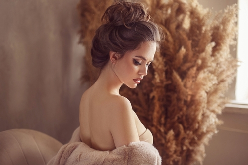 51 Messy Hairstyle Ideas You Must Try For A Trendy Makeover Pinkvilla