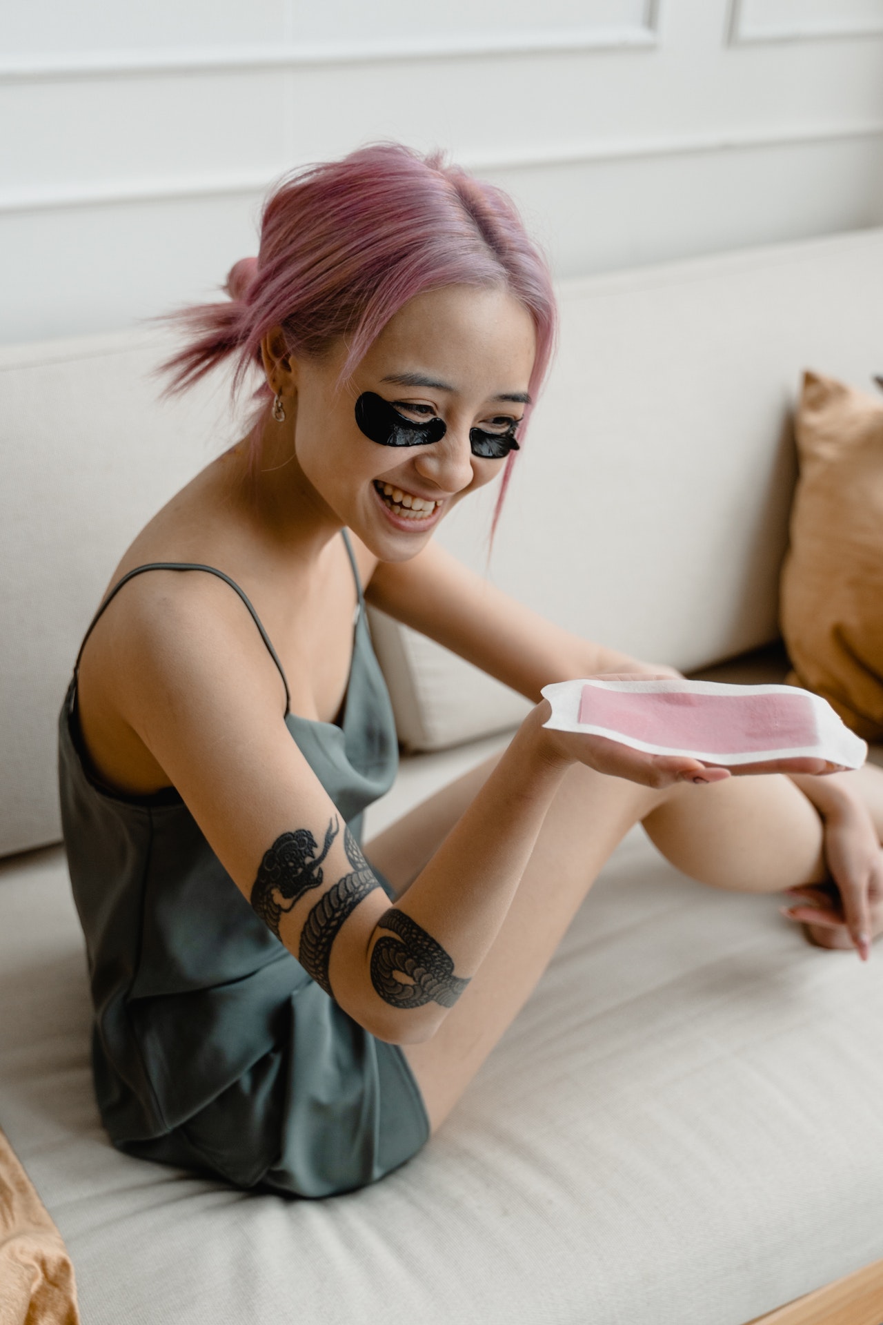 How To Get Wax Off The Skin For A Smooth And Silky Appearance Pinkvilla